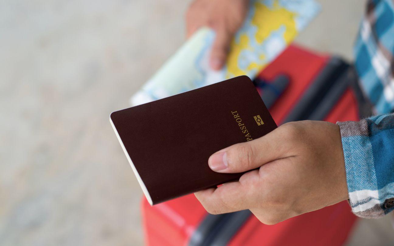 Immigration and passports | Heathrow